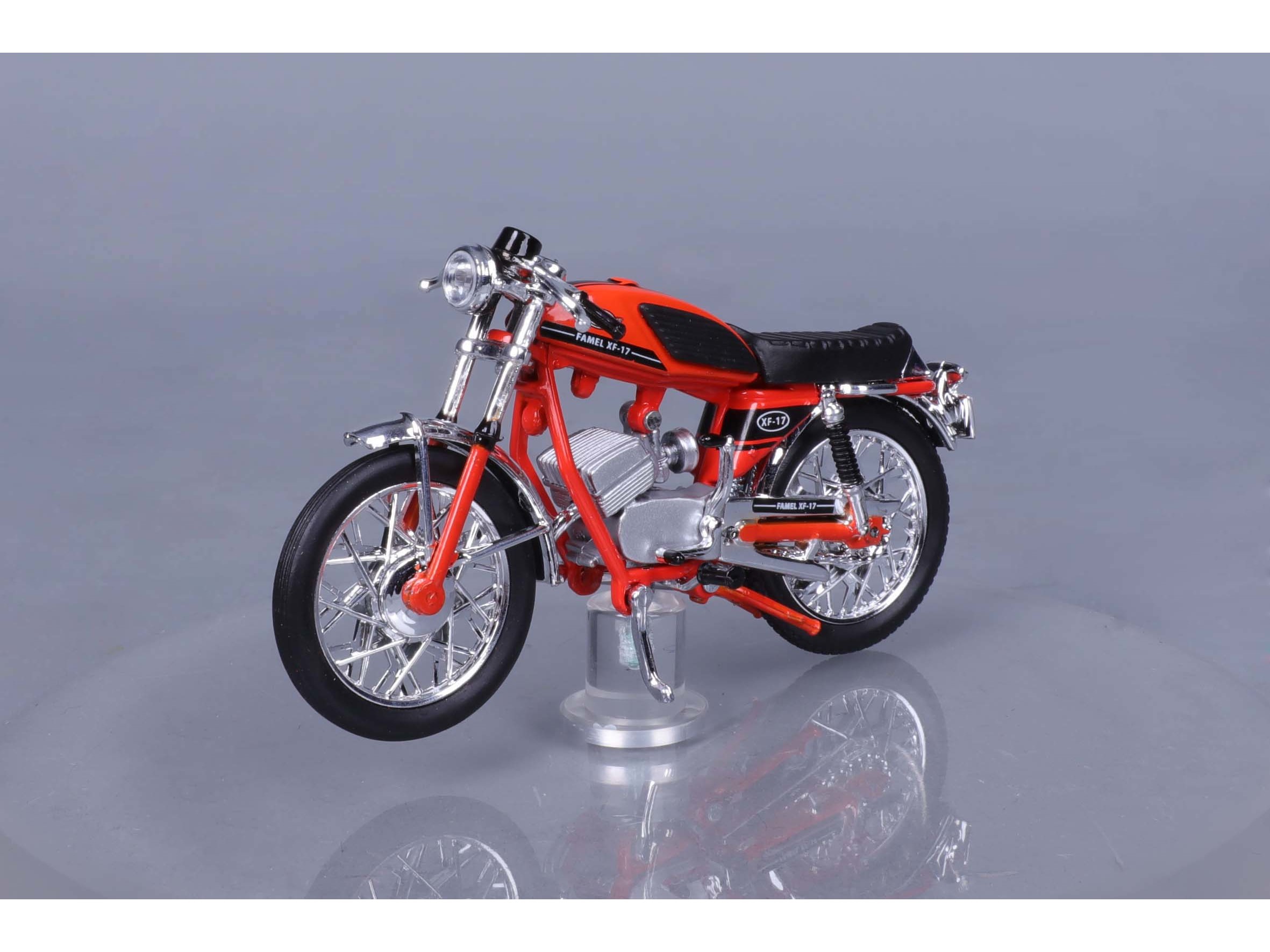 Moto Famel Xf-17 Maisto Escala 1:18 | Auchan